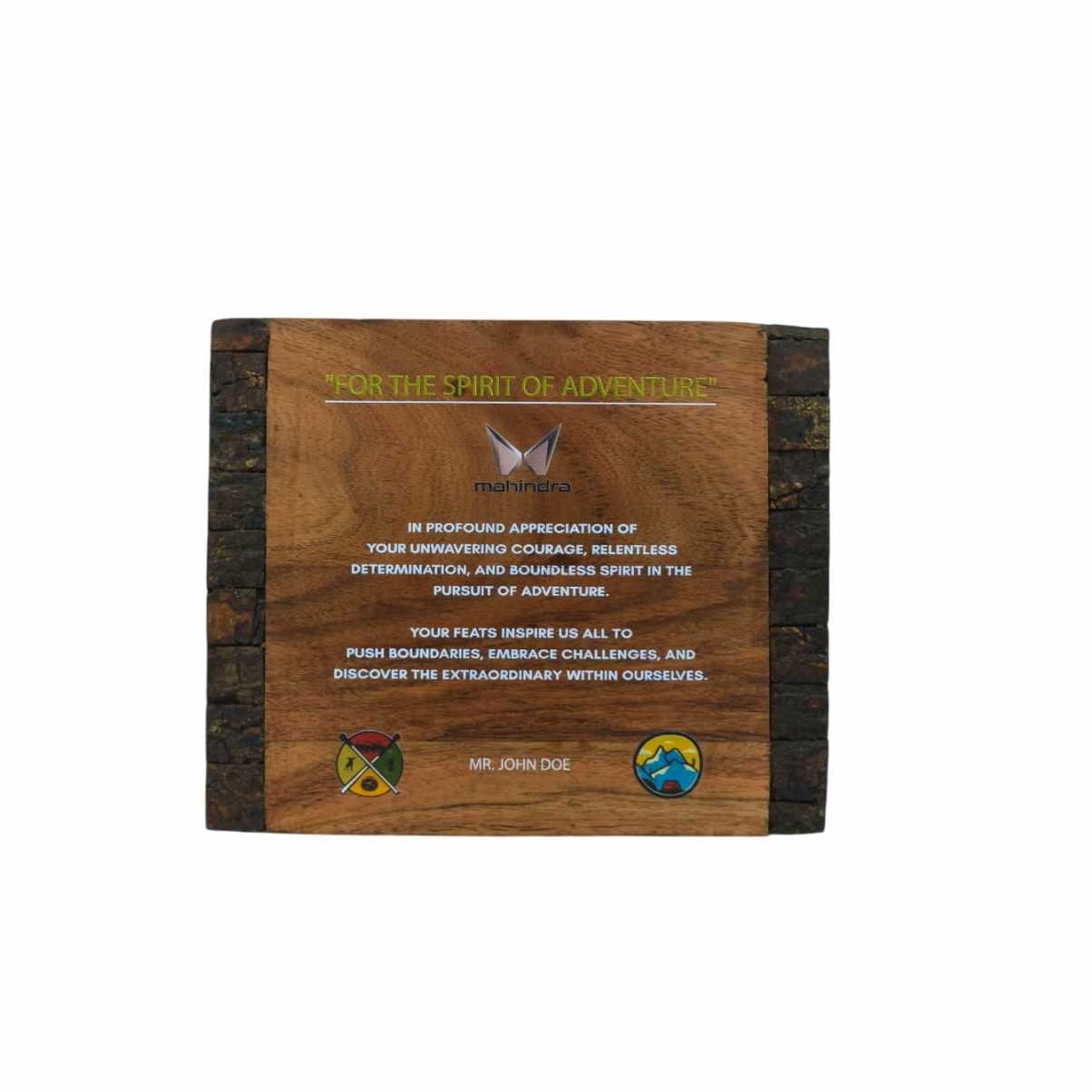 Frontier Natural Edge Wooden Memento – Petra Creations